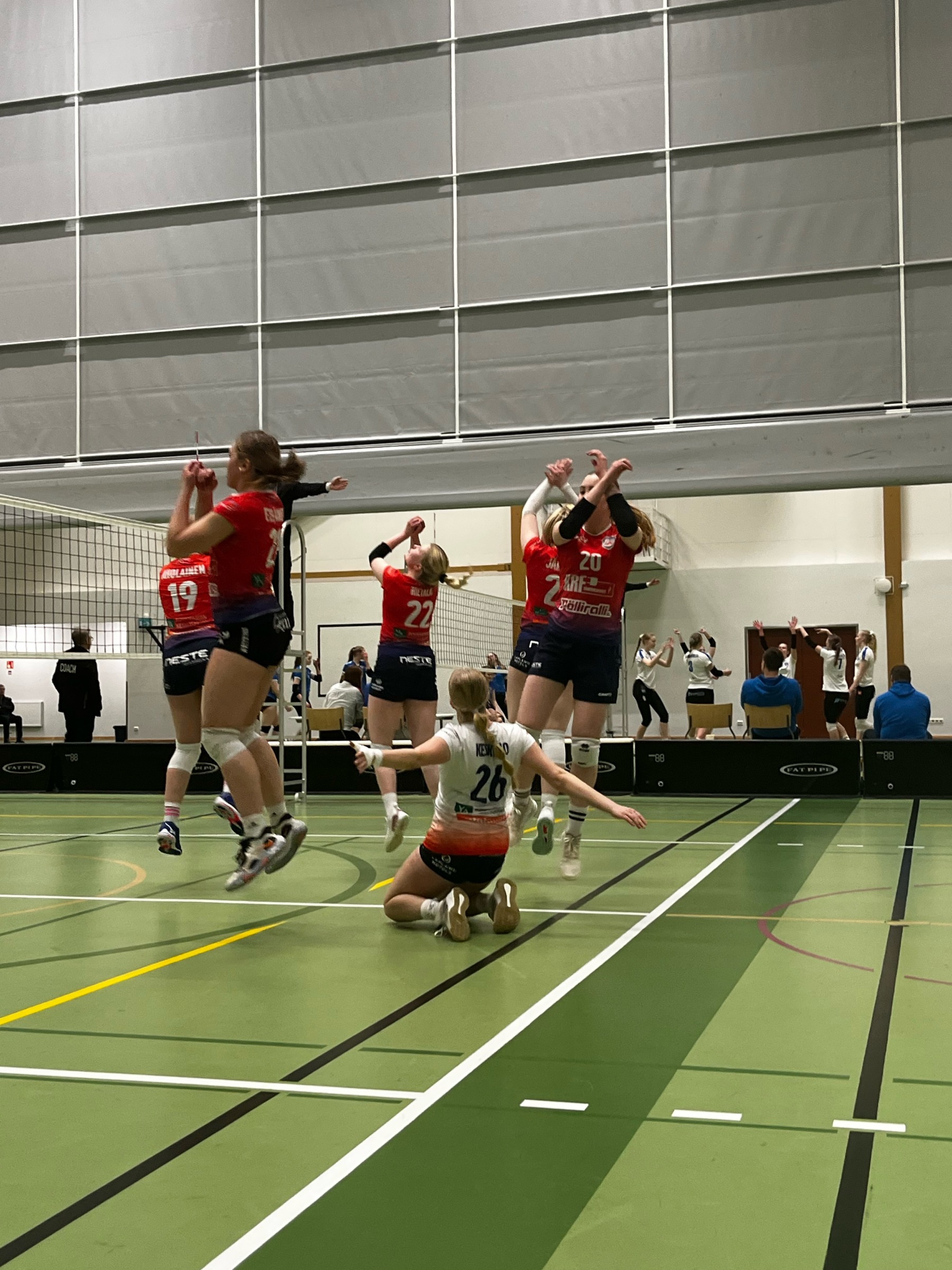 ArVon B1 voitokas viimeisessä pooliturnauksessa | Arctic Volley